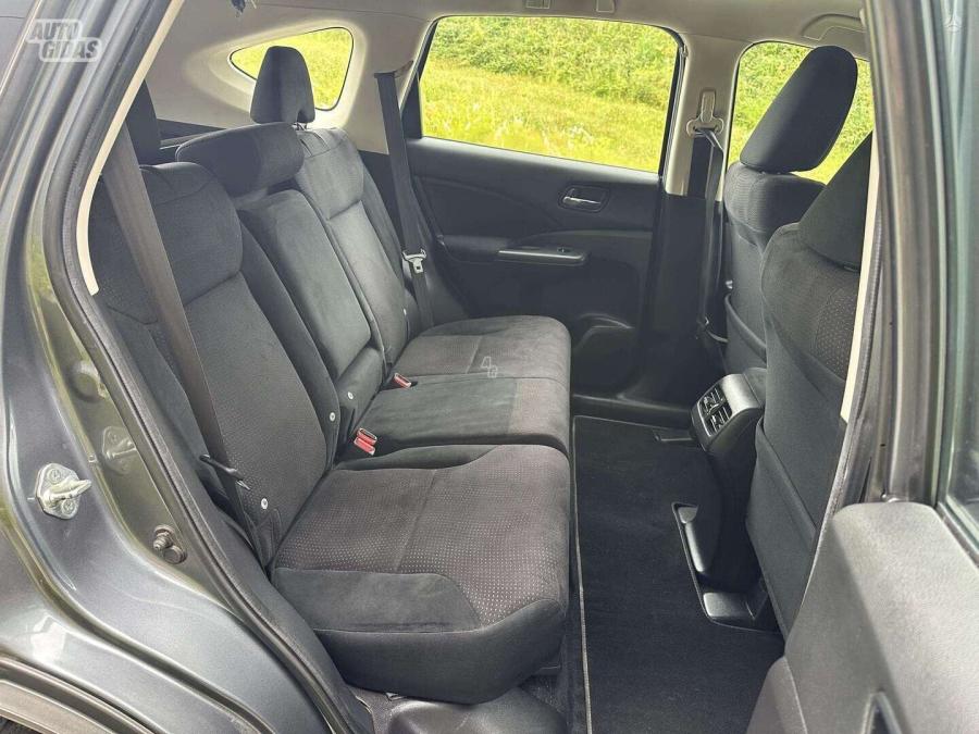 Honda CR-V 2014 in Vilnius, with an engine capacity of 1.60 L and mileage of 193 thousand km for 9850 €, photo 27 on AUTOMOTO.COM.LV