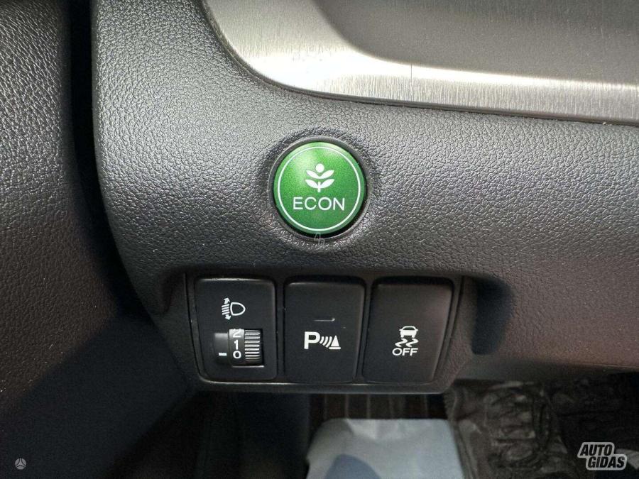 Honda CR-V 2014 in Vilnius, with an engine capacity of 1.60 L and mileage of 193 thousand km for 9850 €, photo 35 on AUTOMOTO.COM.LV