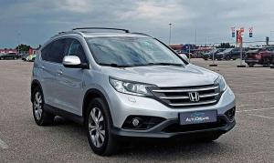 Honda CR-V 2014 in Vilnius, with an engine capacity of 1.60 L and mileage of 288 thousand km for 8500 €, photo 5 on AUTOMOTO.COM.LV