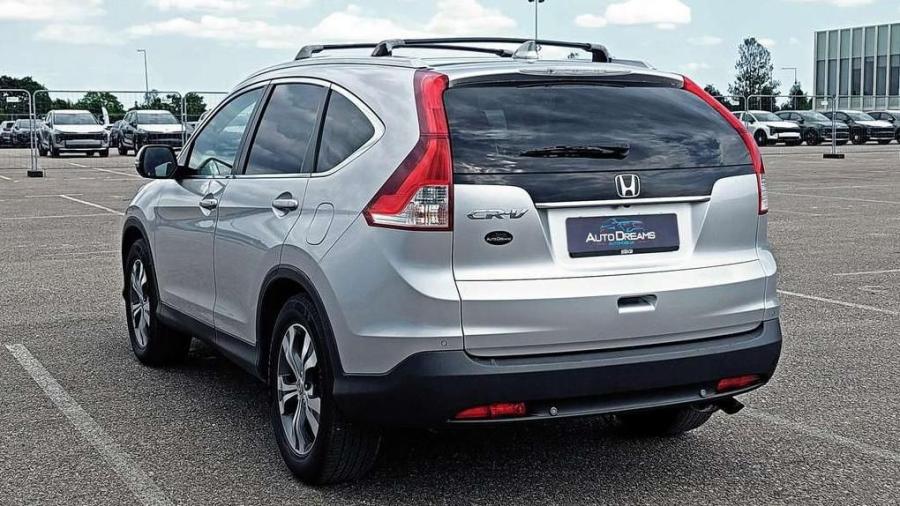 Honda CR-V 2014 in Vilnius, with an engine capacity of 1.60 L and mileage of 288 thousand km for 8500 €, photo 6 on AUTOMOTO.COM.LV