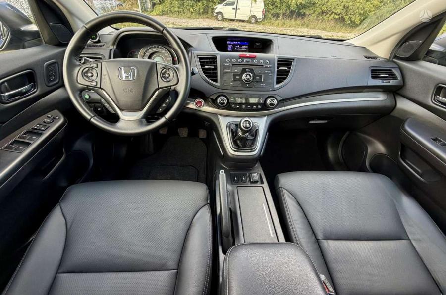 Honda CR-V 2014 Šauļi, ar dzinēja tilpumu 2.20 L un nobraukumu 258 tūkst. km par 13999 €, foto 31 vietnē AUTOMOTO.COM.LV
