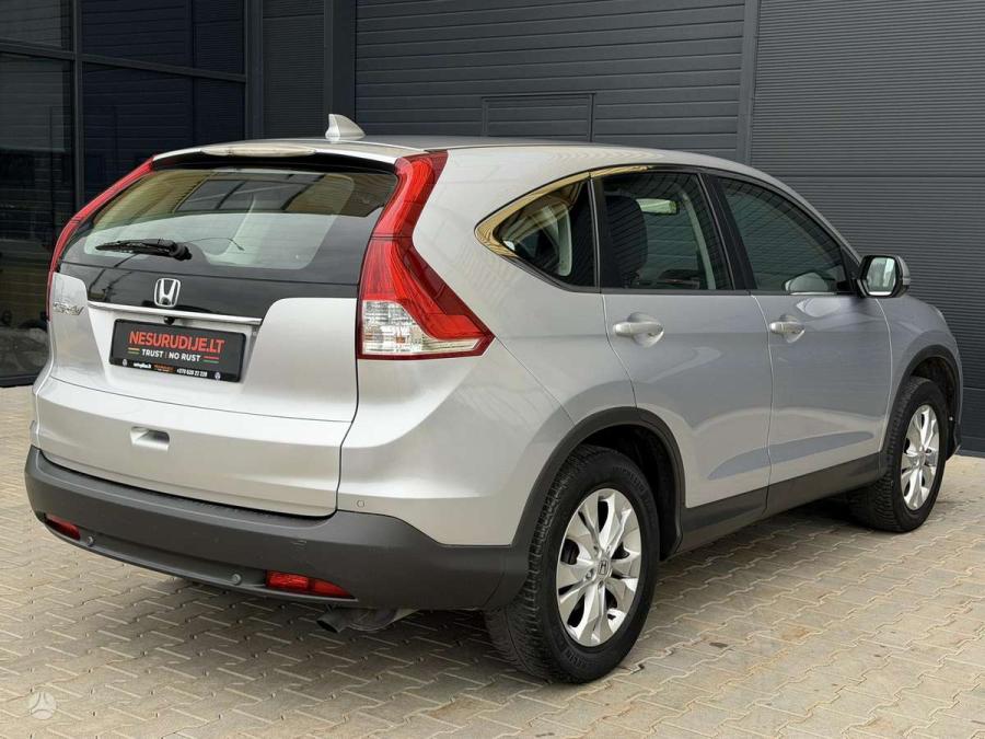 Honda CR-V 2014 Viļņa, ar dzinēja tilpumu 1.60 L un nobraukumu 230 tūkst. km par 9999 €, foto 5 vietnē AUTOMOTO.COM.LV