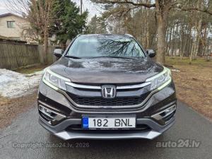 Honda CR-V 2015 in Tallinn, with an engine capacity of 2.00 L and mileage of 120 thousand km for 15999 €, photo 2 on AUTOMOTO.COM.LV