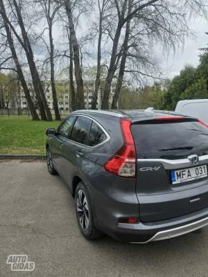 Honda CR-V 2015 Kauņa, ar dzinēja tilpumu 1.60 L un nobraukumu 344 tūkst. km par 6200 €, foto 3 vietnē AUTOMOTO.COM.LV