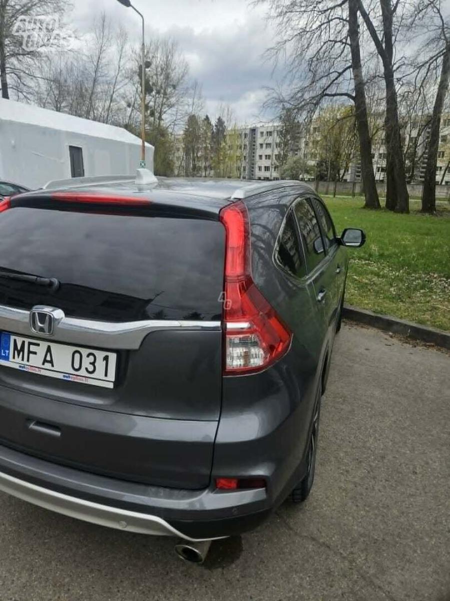 Honda CR-V 2015 Kauņa, ar dzinēja tilpumu 1.60 L un nobraukumu 344 tūkst. km par 6200 €, foto 4 vietnē AUTOMOTO.COM.LV