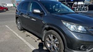 Honda CR-V 2015 Viļņa, ar dzinēja tilpumu 2.20 L un nobraukumu 195 tūkst. km par 9855 €, foto  vietnē AUTOMOTO.COM.LV