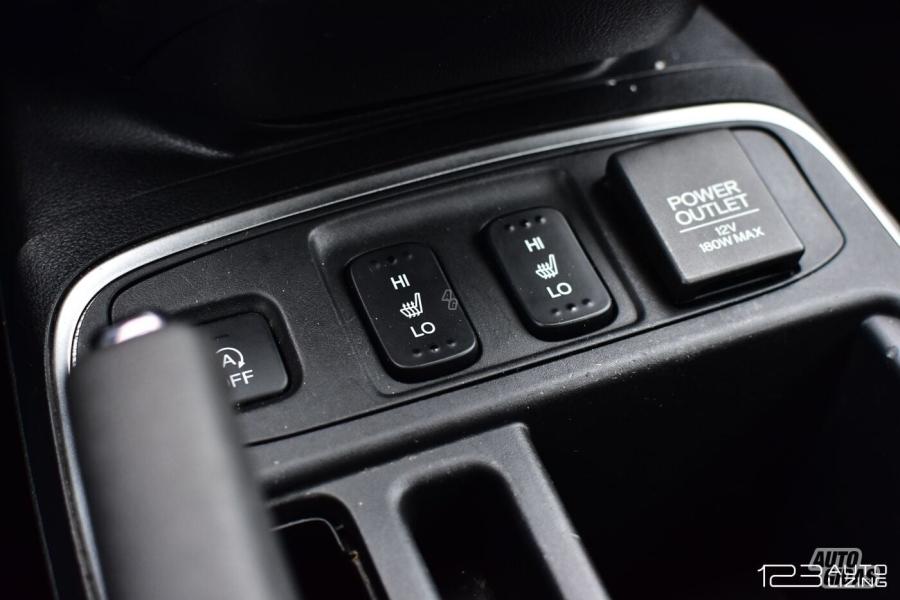 Honda CR-V 2015 in Kretinga, with an engine capacity of 1.60 L and mileage of 134 thousand km for 13500 €, photo 18 on AUTOMOTO.COM.LV