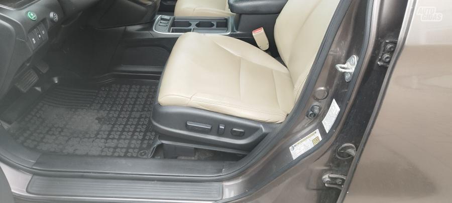 Honda CR-V 2015 Šauļi, ar dzinēja tilpumu 2.40 L un nobraukumu 194 tūkst. km par 13500 €, foto 8 vietnē AUTOMOTO.COM.LV