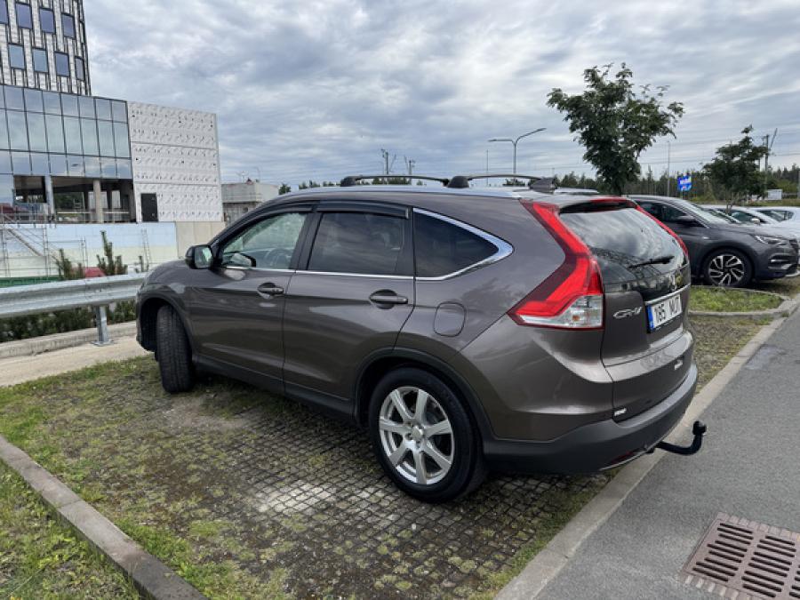 Honda CR-V 2015 Tallina, ar dzinēja tilpumu 2.20 L un nobraukumu 248 tūkst. km par 11000 €, foto 4 vietnē AUTOMOTO.COM.LV