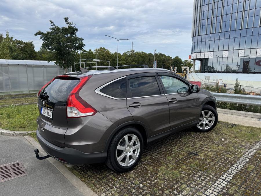 Honda CR-V 2015 Tallina, ar dzinēja tilpumu 2.20 L un nobraukumu 248 tūkst. km par 11000 €, foto 18 vietnē AUTOMOTO.COM.LV