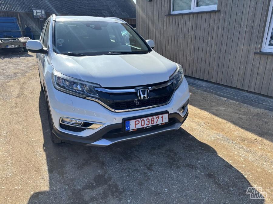 Honda CR-V 2016 Jurbarkas, ar dzinēja tilpumu 1.60 L un nobraukumu 130 tūkst. km par 10850 €, foto 1 vietnē AUTOMOTO.COM.LV