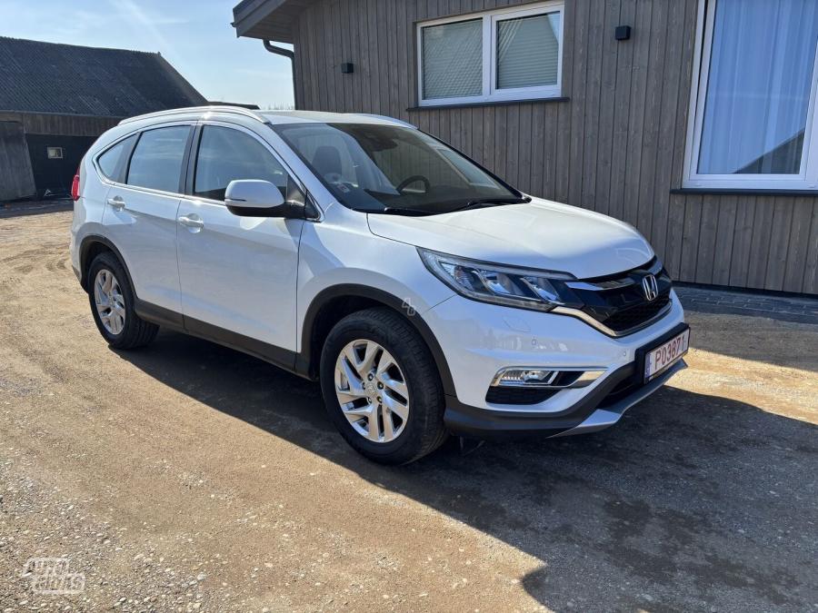 Honda CR-V 2016 Jurbarkas, ar dzinēja tilpumu 1.60 L un nobraukumu 130 tūkst. km par 10850 €, foto 2 vietnē AUTOMOTO.COM.LV