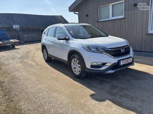 Honda CR-V 2016 Jurbarkas, ar dzinēja tilpumu 1.60 L un nobraukumu 130 tūkst. km par 10850 €, foto 23 vietnē AUTOMOTO.COM.LV