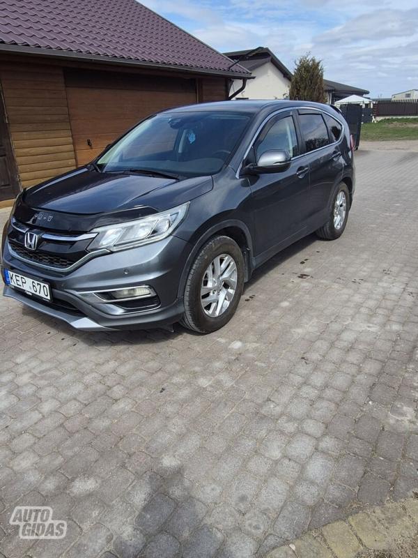 Honda CR-V 2016 in Vilnius, with an engine capacity of 2.00 L and mileage of 217 thousand km for 11500 €, photo 1 on AUTOMOTO.COM.LV