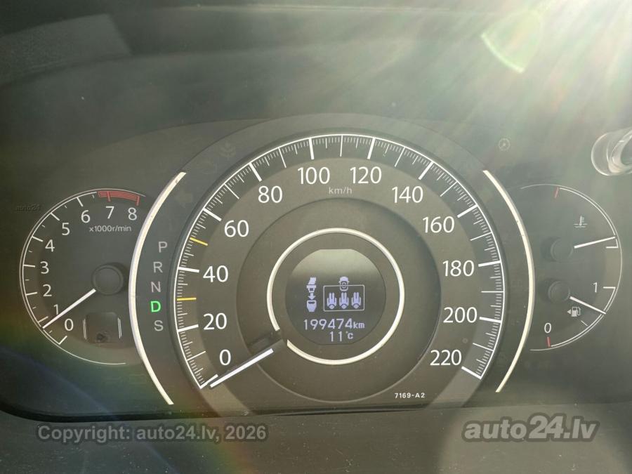 Honda CR-V 2016 Tallina, ar dzinēja tilpumu 2.00 L un nobraukumu 200 tūkst. km par 13999 €, foto 17 vietnē AUTOMOTO.COM.LV