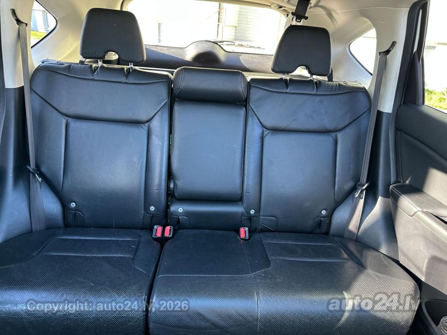 Honda CR-V 2016 Tallina, ar dzinēja tilpumu 2.00 L un nobraukumu 200 tūkst. km par 13999 €, foto 24 vietnē AUTOMOTO.COM.LV