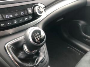 Honda CR-V 2016 Rīga, ar dzinēja tilpumu 1.60 L un nobraukumu 132 tūkst. km par 15950 €, foto 23 vietnē AUTOMOTO.COM.LV