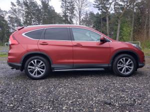 Honda CR-V 2018 in Tallinn, with an engine capacity of 1.60 L and mileage of 147 thousand km for 18500 €, photo 3 on AUTOMOTO.COM.LV
