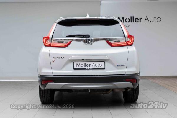 Honda CR-V 2020 in Tallinn, with an engine capacity of 2.00 L and mileage of 119 thousand km for 24500 €, photo 6 on AUTOMOTO.COM.LV