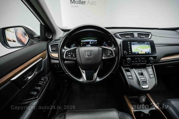 Honda CR-V 2020 in Tallinn, with an engine capacity of 2.00 L and mileage of 119 thousand km for 24500 €, photo 7 on AUTOMOTO.COM.LV