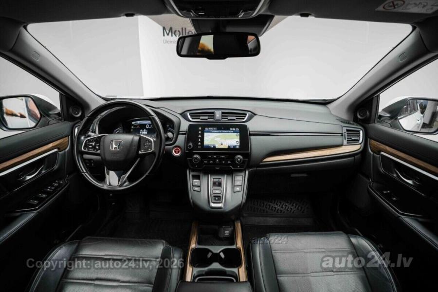 Honda CR-V 2020 in Tallinn, with an engine capacity of 2.00 L and mileage of 119 thousand km for 24500 €, photo 9 on AUTOMOTO.COM.LV