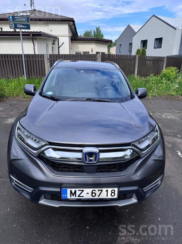 Honda CR-V 2021 in Riga, with an engine capacity of 2.00 L and mileage of 42 thousand km for 26300 €, photo 6 on AUTOMOTO.COM.LV