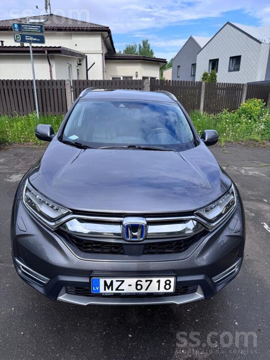 Honda CR-V 2021 in Riga, with an engine capacity of 2.00 L and mileage of 42 thousand km for 26300 €, photo 7 on AUTOMOTO.COM.LV