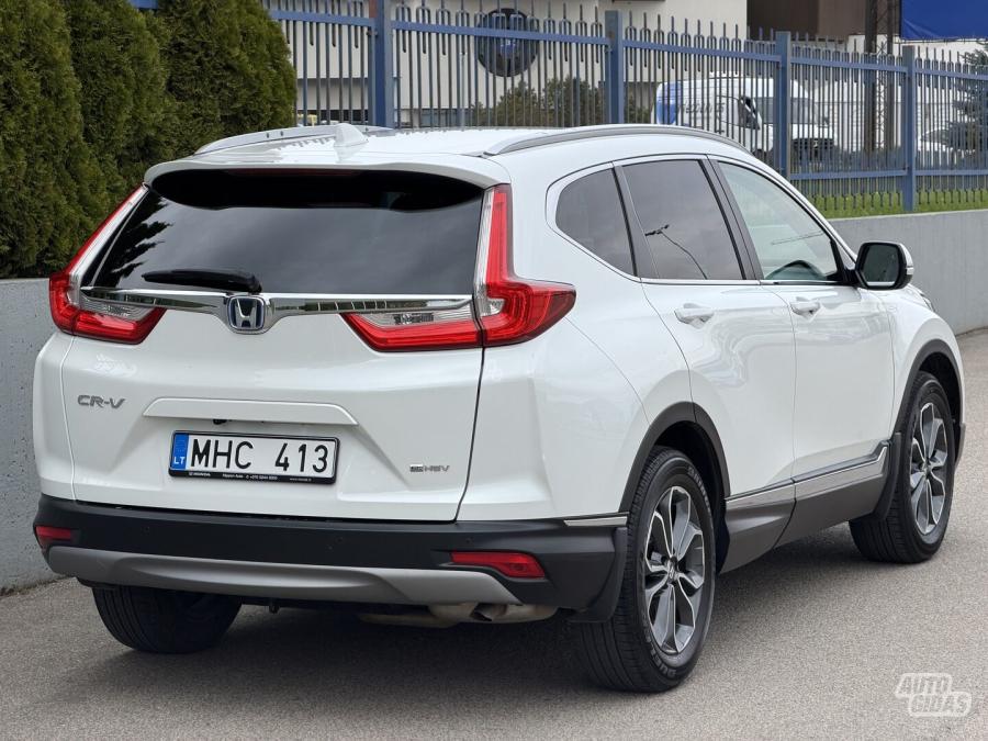Honda CR-V 2022 in Vilnius, with an engine capacity of 2.00 L and mileage of 45 thousand km for 30000 €, photo 5 on AUTOMOTO.COM.LV
