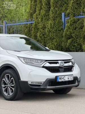 Honda CR-V 2022 in Vilnius, with an engine capacity of 2.00 L and mileage of 45 thousand km for 30000 €, photo 7 on AUTOMOTO.COM.LV