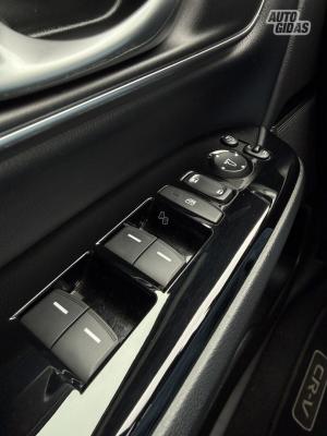 Honda CR-V 2022 in Vilnius, with an engine capacity of 2.00 L and mileage of 45 thousand km for 30000 €, photo 19 on AUTOMOTO.COM.LV