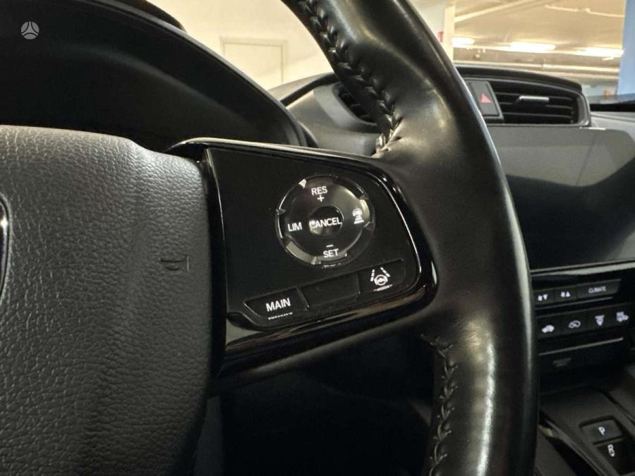 Honda CR-V 2022 in Vilnius, with an engine capacity of 2.00 L and mileage of 72 thousand km for 27500 €, photo 18 on AUTOMOTO.COM.LV
