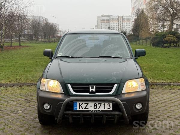 Green Honda CR-V 1999 in Riga, with an engine capacity of 2.00 L and mileage of 422 thousand km for 725 €, photo 8 on AUTOMOTO.COM.LV