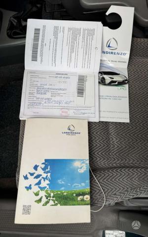 Zaļš Honda CR-V 1999 Viļņa, ar dzinēja tilpumu 1.97 L un nobraukumu 365 tūkst. km par 1650 €, foto 25 vietnē AUTOMOTO.COM.LV