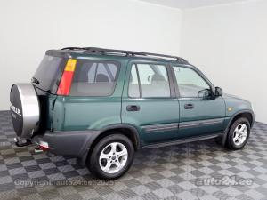 Green Honda CR-V 2001 in Tallinn, with an engine capacity of 2.00 L and mileage of 173 thousand km for 1399 €, photo 3 on AUTOMOTO.COM.LV