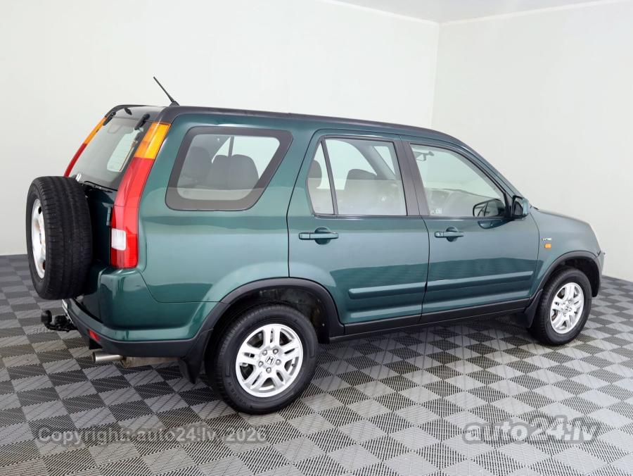 Zaļš Honda CR-V 2003 Tallina, ar dzinēja tilpumu 2.00 L un nobraukumu 247 tūkst. km par 1999 €, foto 4 vietnē AUTOMOTO.COM.LV