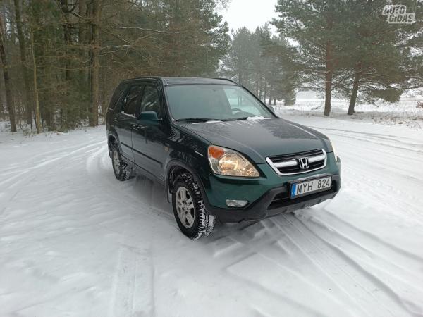 Green Honda CR-V 2004 in Akmene, with an engine capacity of 2.00 L and mileage of 337 thousand km for 1700 €, photo 3 on AUTOMOTO.COM.LV