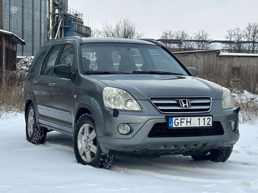 Zaļš Honda CR-V 2005 Ukmergė, ar dzinēja tilpumu 2.20 L un nobraukumu 272 tūkst. km par 2650 €, foto 1 vietnē AUTOMOTO.COM.LV