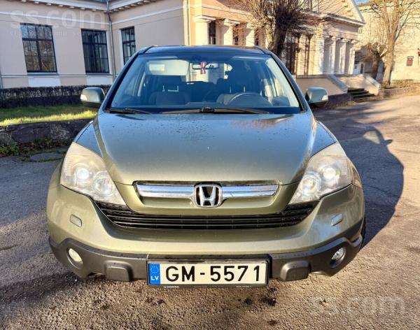 Zaļš Honda CR-V 2007 Rīga, ar dzinēja tilpumu 2.00 L un nobraukumu 256 tūkst. km par 3500 €, foto 2 vietnē AUTOMOTO.COM.LV