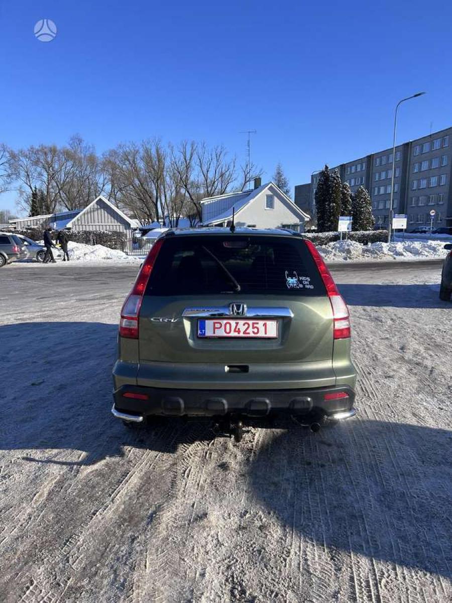 Green Honda CR-V 2007 in Ukmerge, with an engine capacity of 2.00 L and mileage of 203 thousand km for 5450 €, photo 17 on AUTOMOTO.COM.LV
