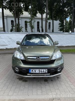 Zaļš Honda CR-V 2007 Rēzekne, ar dzinēja tilpumu 2.20 L un nobraukumu 294 tūkst. km par 5000 €, foto  vietnē AUTOMOTO.COM.LV
