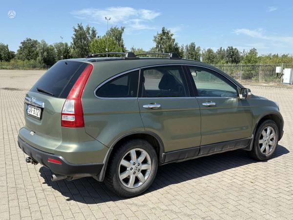 Zaļš Honda CR-V 2008 Marijampole, ar dzinēja tilpumu 2.00 L un nobraukumu 300 tūkst. km par 1800 €, foto 2 vietnē AUTOMOTO.COM.LV