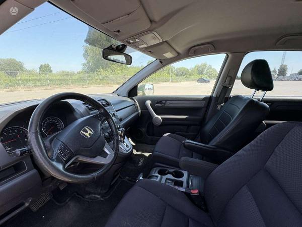 Zaļš Honda CR-V 2008 Marijampole, ar dzinēja tilpumu 2.00 L un nobraukumu 300 tūkst. km par 1800 €, foto 10 vietnē AUTOMOTO.COM.LV