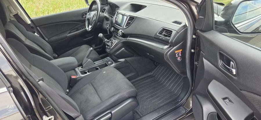 Zaļš Honda CR-V 2017 Viļņa, ar dzinēja tilpumu 1.60 L un nobraukumu 240 tūkst. km par 10950 €, foto 12 vietnē AUTOMOTO.COM.LV