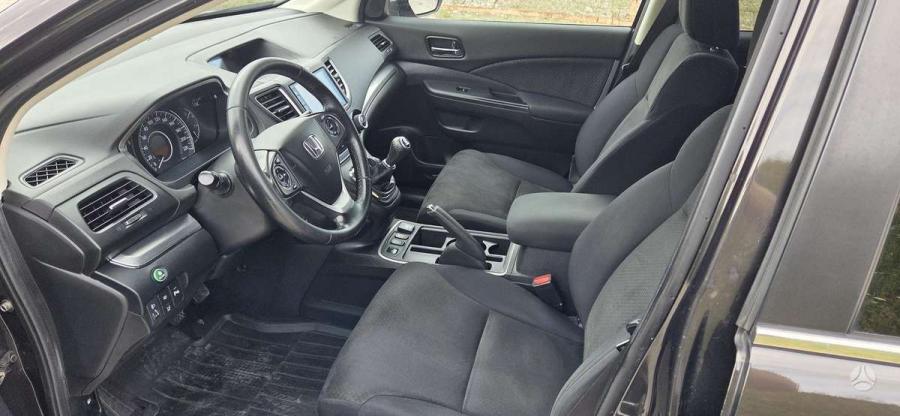 Zaļš Honda CR-V 2017 Viļņa, ar dzinēja tilpumu 1.60 L un nobraukumu 240 tūkst. km par 10950 €, foto 13 vietnē AUTOMOTO.COM.LV
