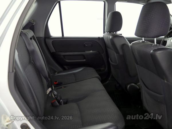 Серый Хонда СРВ 2003 в Таллин, объемом двигателя 2.00 л и пробегом 289 тыс. км за 999 €, фото 7 на AUTOMOTO.COM.LV