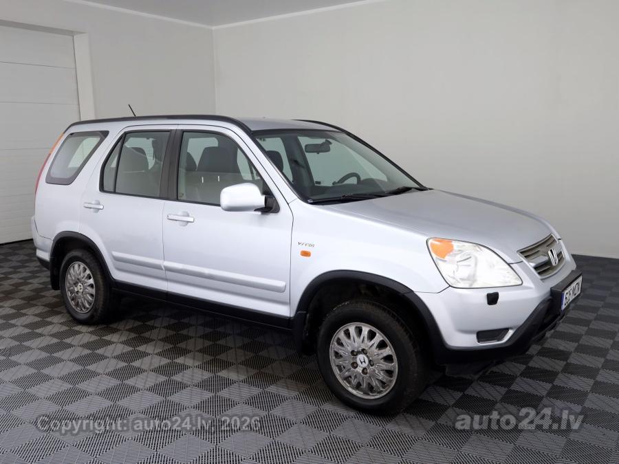 Pelēks Honda CR-V 2003 Tallina, ar dzinēja tilpumu 2.00 L un nobraukumu 289 tūkst. km par 999 €, foto 1 vietnē AUTOMOTO.COM.LV
