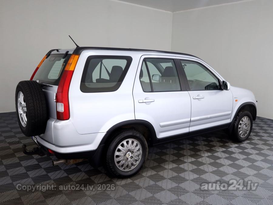 Pelēks Honda CR-V 2003 Tallina, ar dzinēja tilpumu 2.00 L un nobraukumu 289 tūkst. km par 999 €, foto 4 vietnē AUTOMOTO.COM.LV
