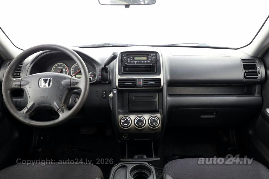Pelēks Honda CR-V 2003 Tallina, ar dzinēja tilpumu 2.00 L un nobraukumu 289 tūkst. km par 999 €, foto 6 vietnē AUTOMOTO.COM.LV