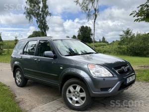 Grey Honda CR-V 2004 in Cesis, with an engine capacity of 2.00 L and mileage of 0 thousand km for 2200 €, photo 5 on AUTOMOTO.COM.LV