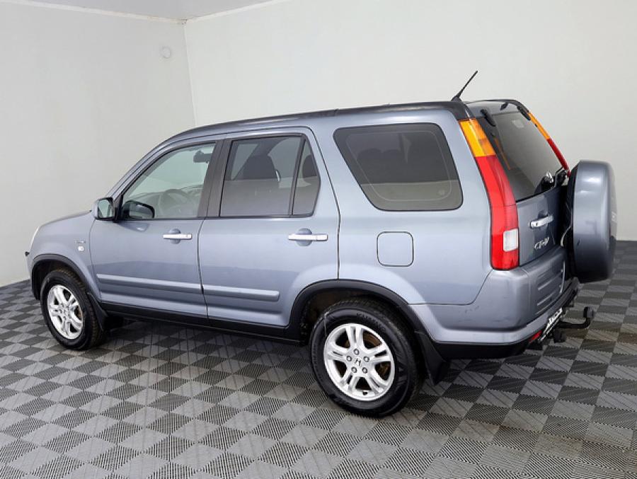 Grey Honda CR-V 2004 in Tallinn, with an engine capacity of 2.00 L and mileage of 224 thousand km for 1599 €, photo 5 on AUTOMOTO.COM.LV